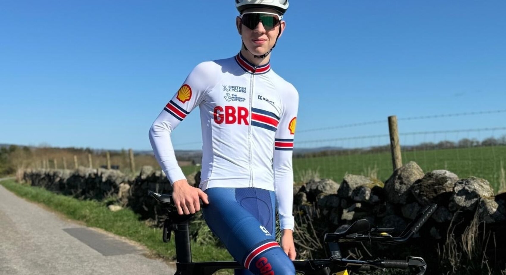 Un jeune talent britannique rejoint Visma-Lease a Bike Development ...